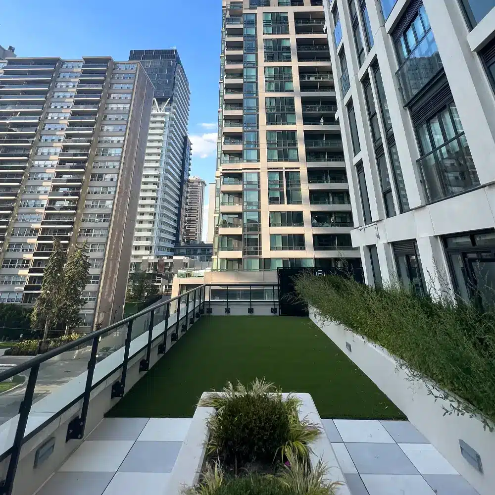 Commercial Groundskeeping Toronto: Look Your Best